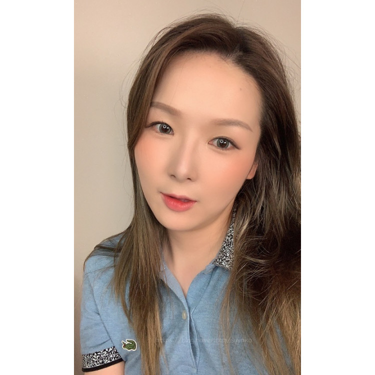 Suzy Gray's Instagram, Twitter & Facebook on IDCrawl